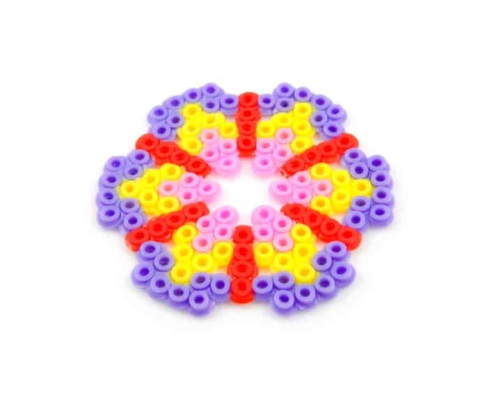 Bügelperlen: Anleitung in 9 Schritten & 6 Gestaltungsideen